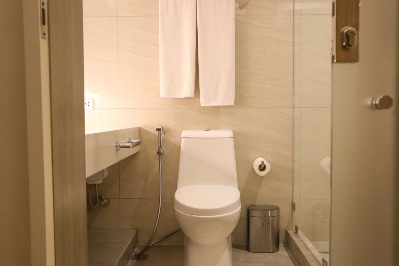 University Hotel Rooms & Lodging