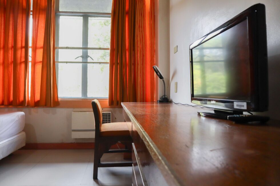 University Hotel Rooms & Lodging